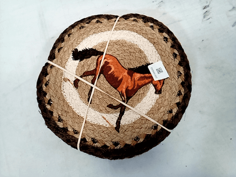 Capital Earth Rugs, Black Lab Silhouette Round 10"x10" Rugs, Black ...