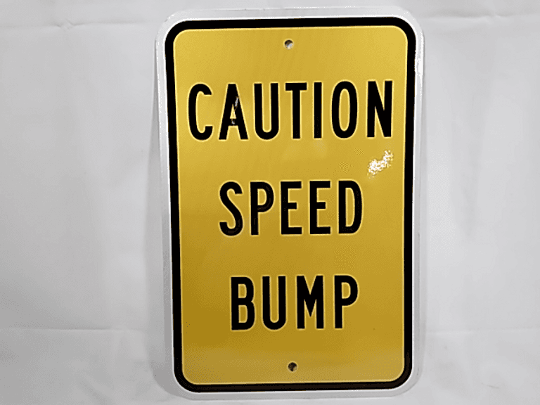 Cation Speed bump sign - Dutch Goat