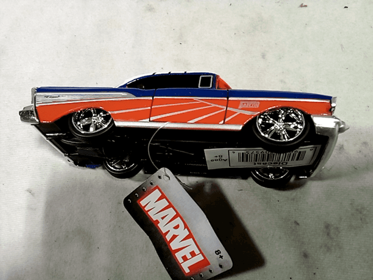 Assortment of 3 - Marvel Avengers Cars, Spiderman, Captain America ...