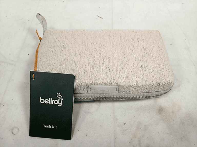 Bellroy Tech Kit Compact Traveling Pouch Bag- In Salt Brush Beige ...