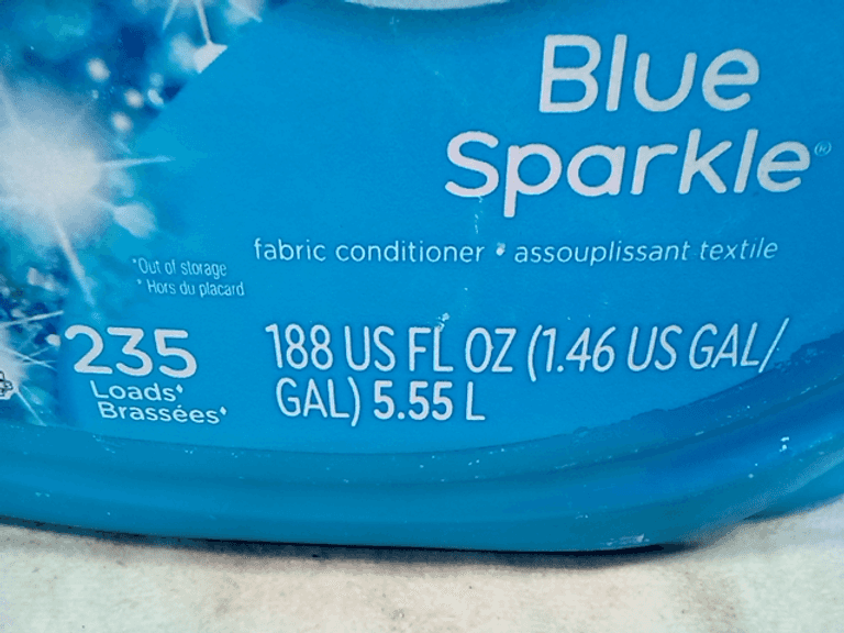 Snuggle Liquid Fabric Softener, Blue Sparkle, 188 Oz, 235 Loads, Blue - Dutch Goat