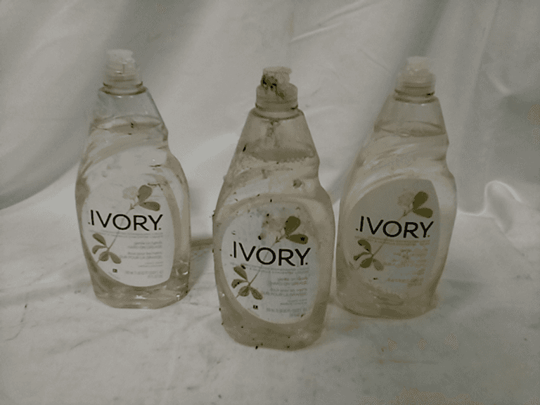 Lot of 3 - Ivory Ultra Classic Scent Dishwashing Liquid, 24 Oz, Clear ...