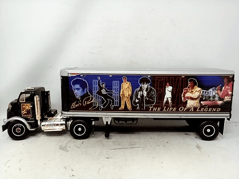 Elvis Presley 18.5" Diecast Illuminated Super Semi - Dutch Goat