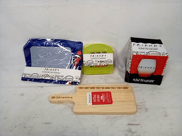 Assortment of 4 - Assortment Of Different Kitchen Items Including ...