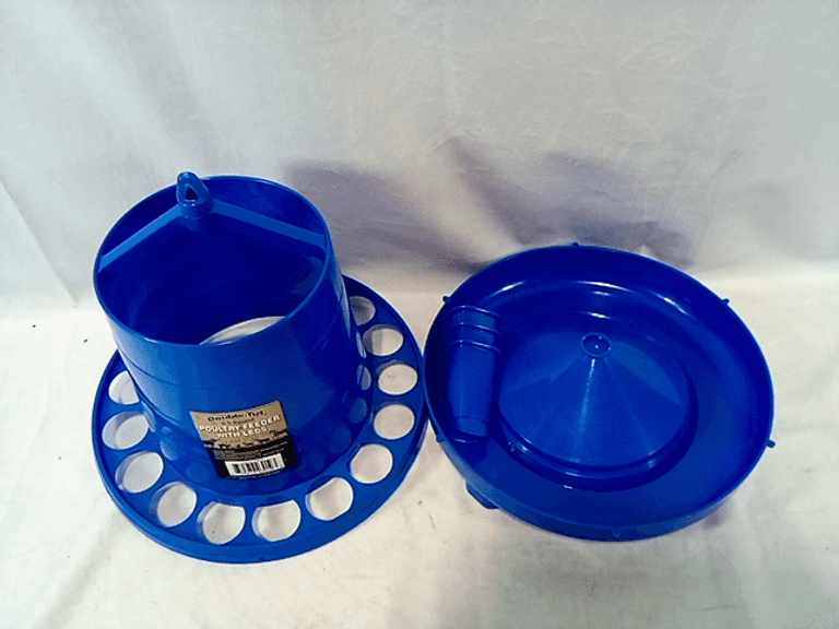 Double-Tuf, Poultry Feeder With Legs, Durable Feeding Container, 8.5lbs ...