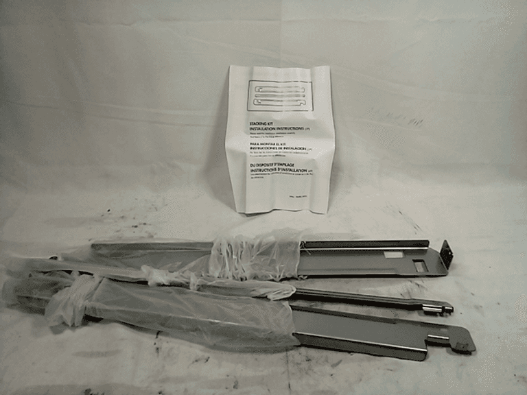 Stacking Kit with Installation Instructions - Dutch Goat