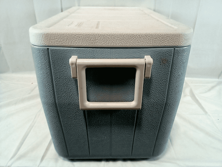 Coleman Poly-Lite Cooler - Dutch Goat