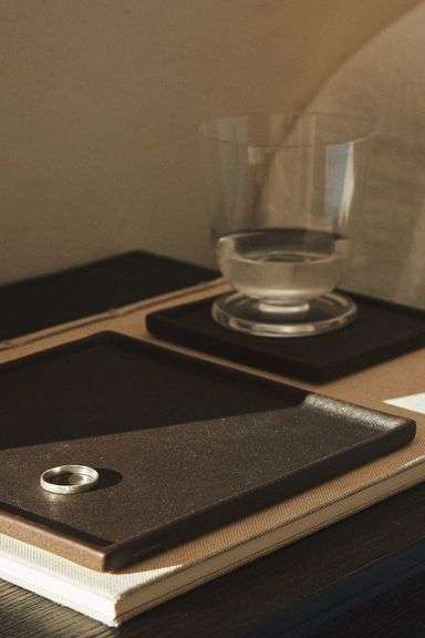 Zara Home, Leather RECTANGULAR STONEWARE TRAY 16" - Dark Brown - Dutch Goat