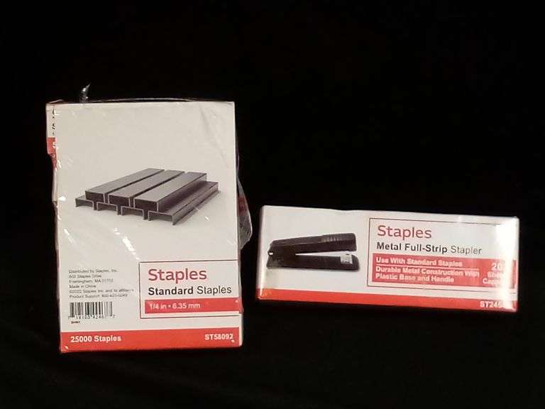 Set of 2 Staples Metal Full-Strip Stapler & Standard Staples - Dutch Goat