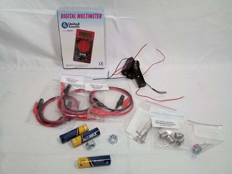 Assortment Of Digital Multimeter With Circuit Kit - Dutch Goat