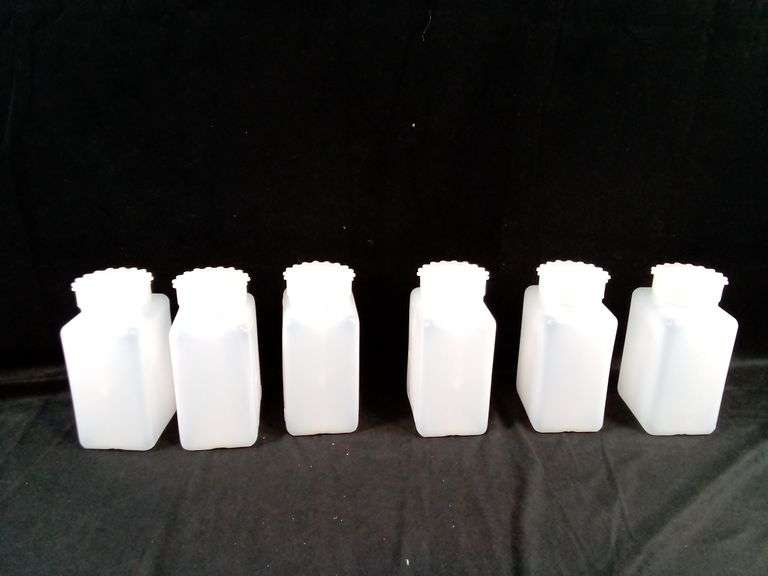 Lot of 6 - Square White Plastic Containers with Star Shaped Caps ...