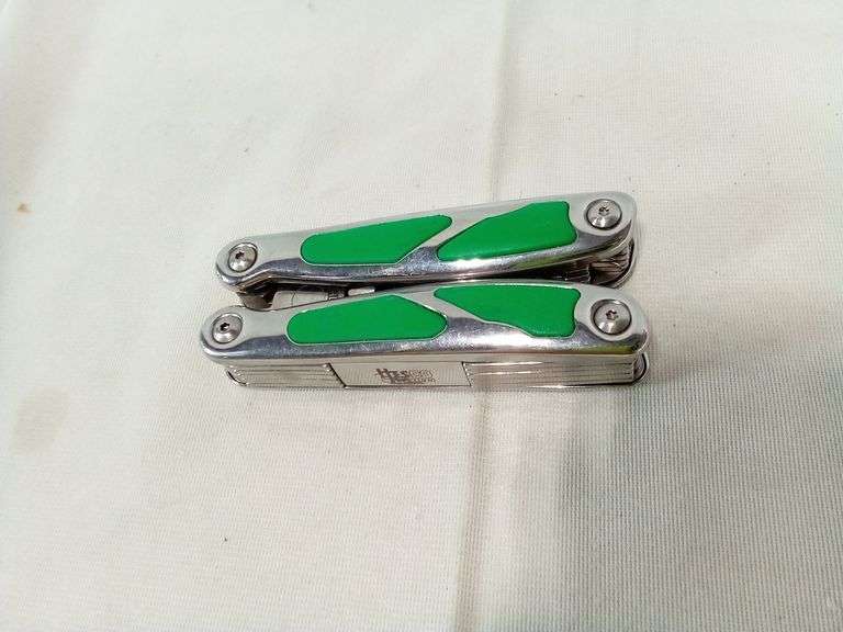 Hesco Bastin, Folding All In One Universal Multitool, 12-In-1 - Dutch Goat