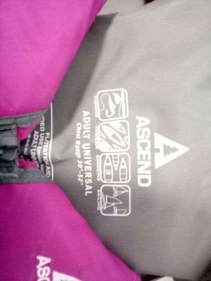 Ascend Universal Life Jacket, Violet - Dutch Goat