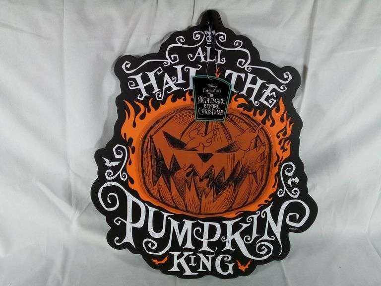 Disney, All Hail The Pumpkin King Sign Wreath Decor, The Nightmare ...