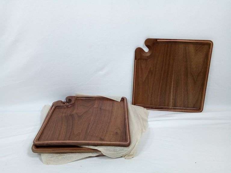 Meadors, Square Acacia Wood Hors d'Oeuvre Plates - Dutch Goat