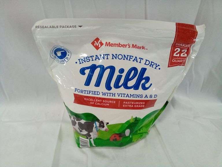 Member's Mark, Non Fat Instant Dry Milk, 70.4 Oz - Dutch Goat