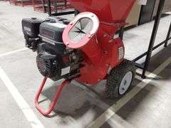 Predator 212cc Chipper/Shredder -Comes with Extra Wheels - Dutch Goat