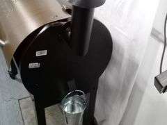 Traeger Texas Elite 34 Pellet Grill – 48" x 20"- DAMAGED LID PICTURED ...